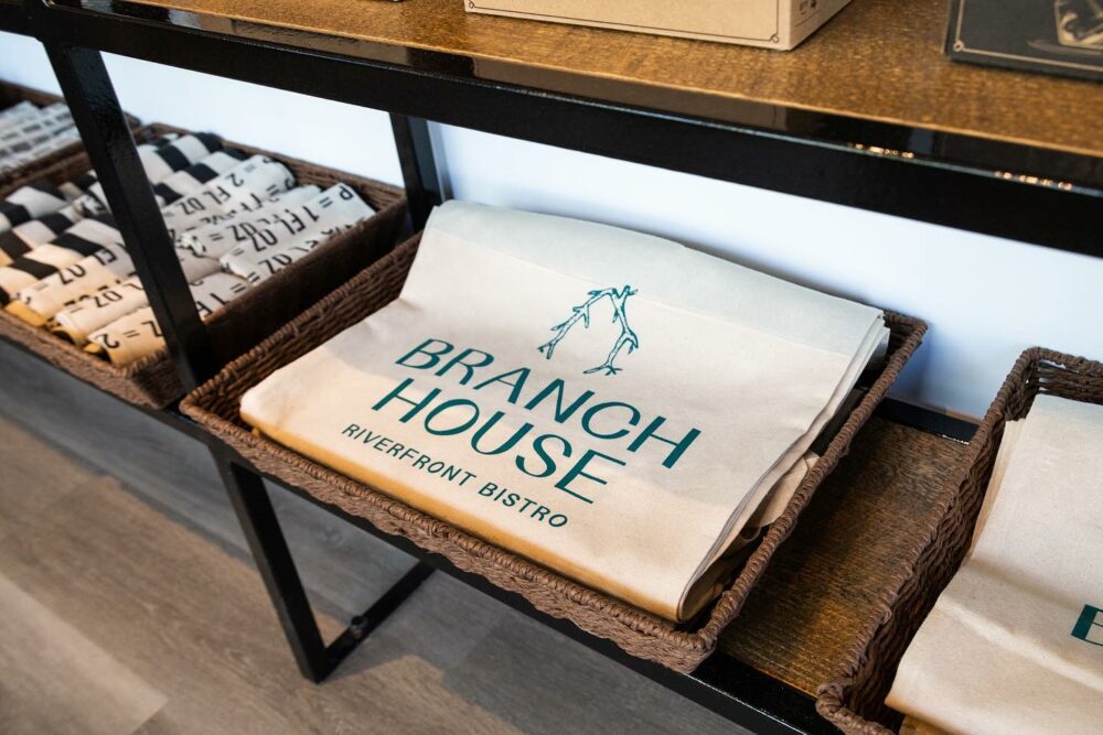 Branch House | Longitude°
